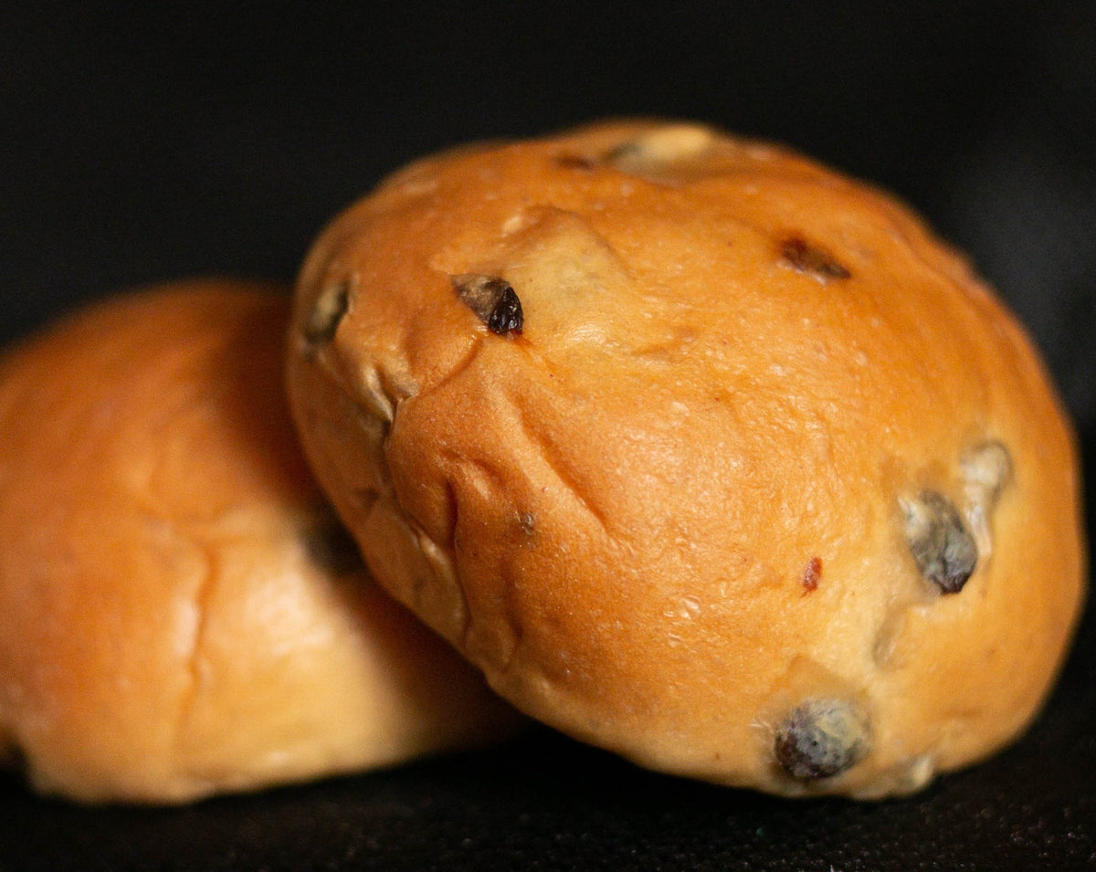 Raisin Sweet Bread Rolls | Amaral's Bakery
